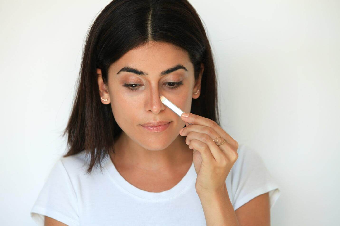 Handy Tips On How To Contour Your Face